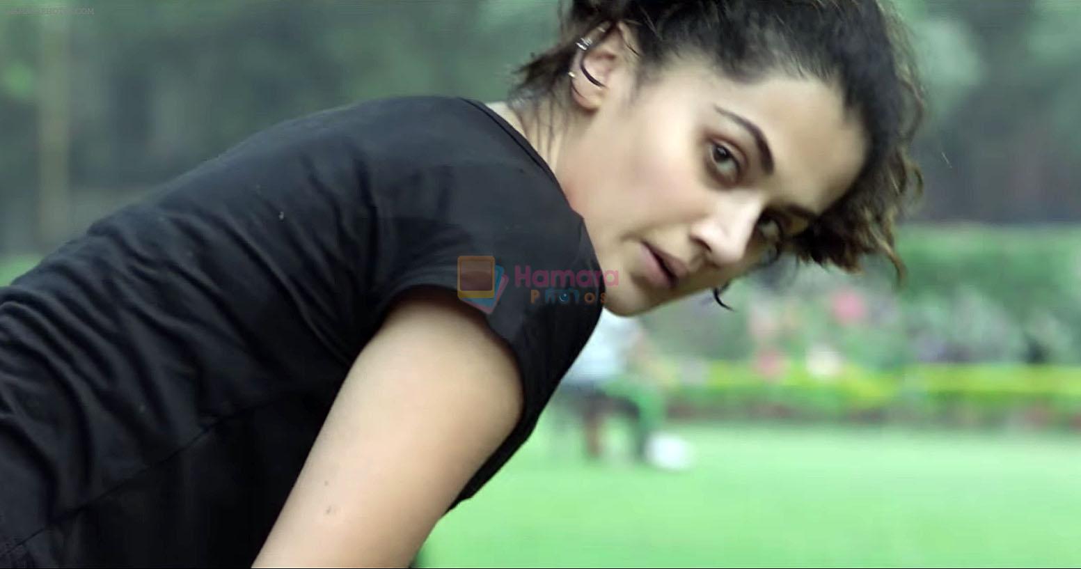 Taapsee Pannu as Miss Arora in Pink Movie Still / Pink - Bollywood Photos